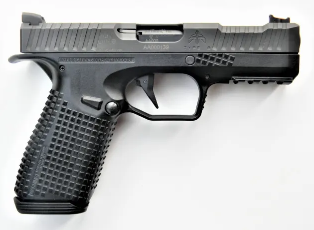 Arsenal Strike One - Sala de Armas